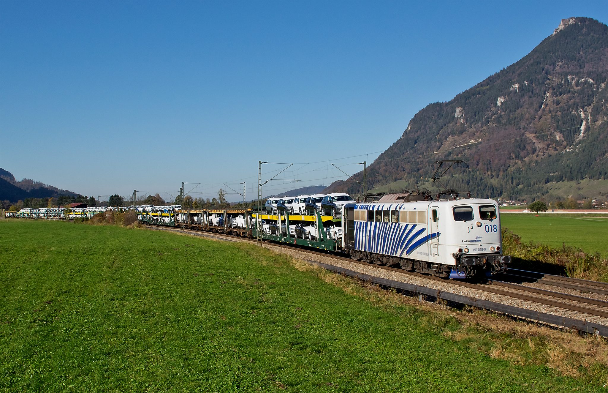Neue PKW-Verkehre im Auftrag der ARS Altmann : Lokomotion Rail