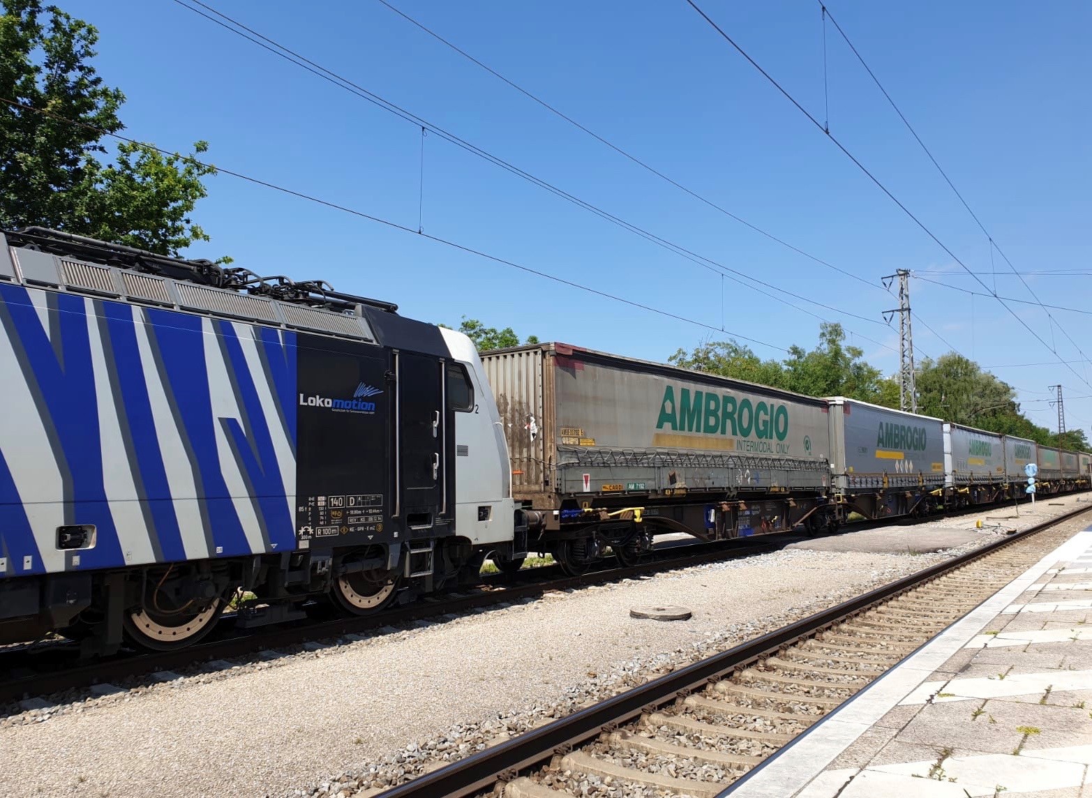 Neuverkehr auf der Relation Neuss – Domegliara : Lokomotion Rail